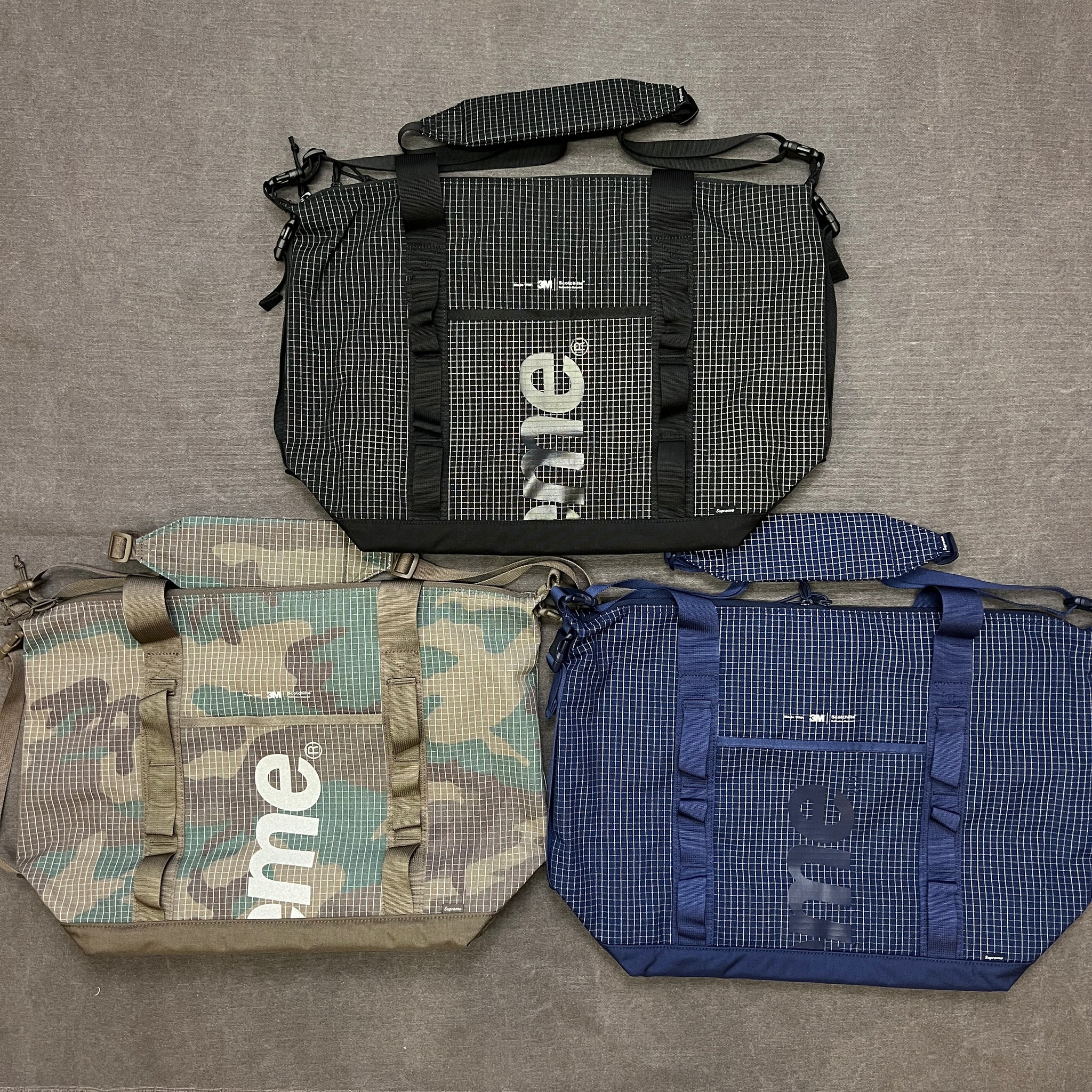 SUPREME TOTE BAG SS24 – Trade Point_HK