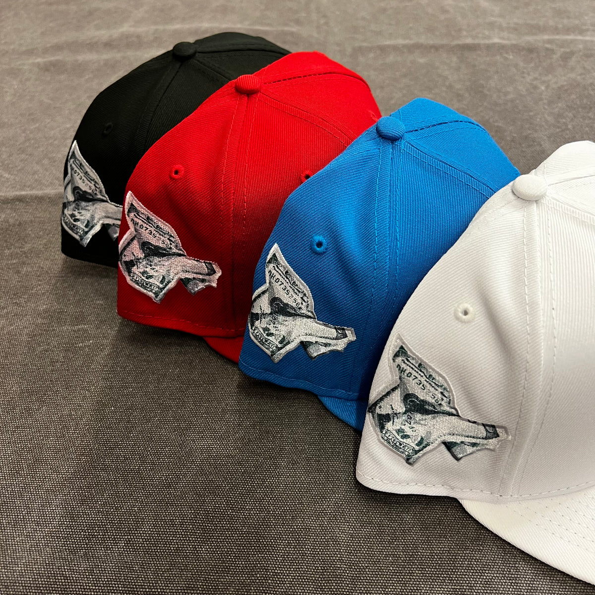 SUPREME MONEY BOX LOGO NEW ERA – Trade Point_HK